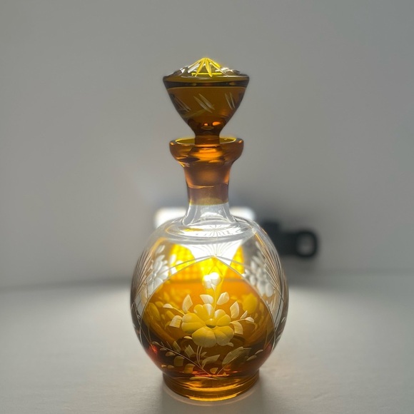 Dining | Beautiful Vintage Amber Decanter For Bar Cart | Poshmark